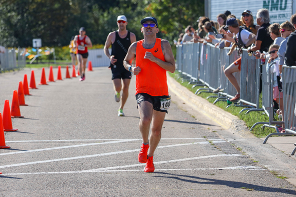 A full marathon: ex-Michigan resident Courtney Rouse, ex-Northern ...